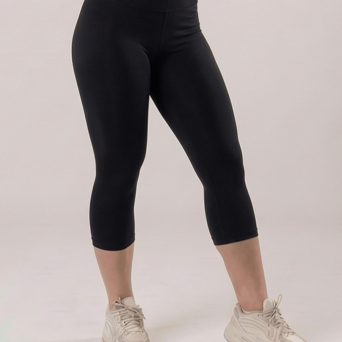 Calza Pescadora - Negra – LEGU